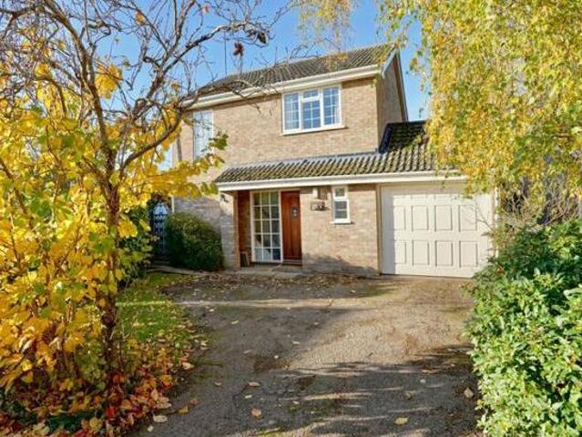 3 Bedroom Detached House For Sale In Kimbolton, Huntingdon