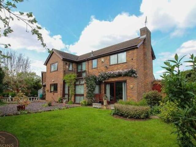 3 Bedroom Detached House For Sale In Kimberley, Nottingham