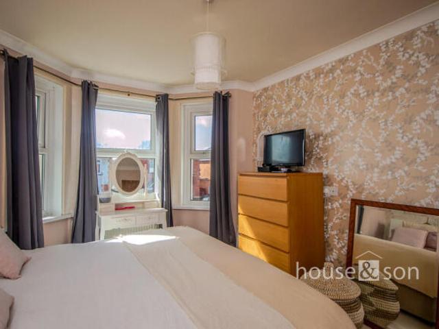 3 bedroom detached house for sale in Kingswell Road, Bournemouth, BH10