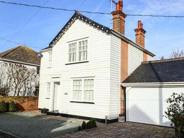 3 Bedroom Detached House For Sale In Kings Road