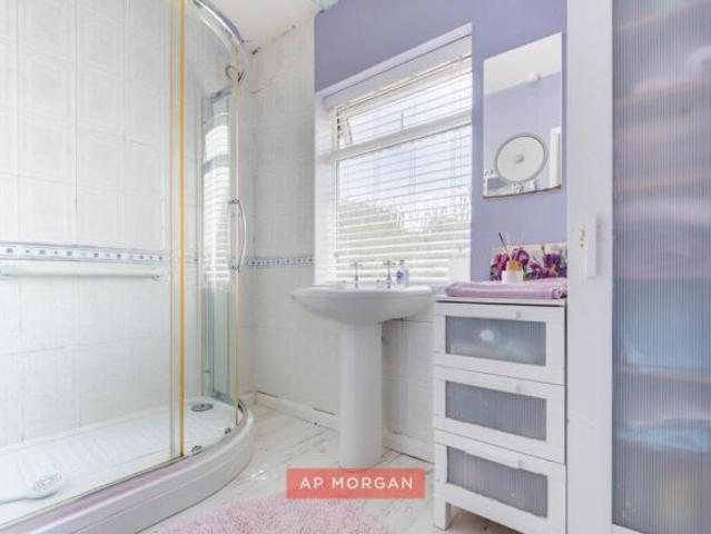 3 bedroom detached house for sale in Kingsdown Road, Northfield, Birmingham, West Midlands, B31