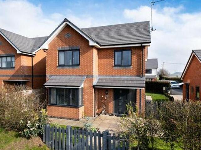 3 Bedroom Detached House For Sale In Kingsland
