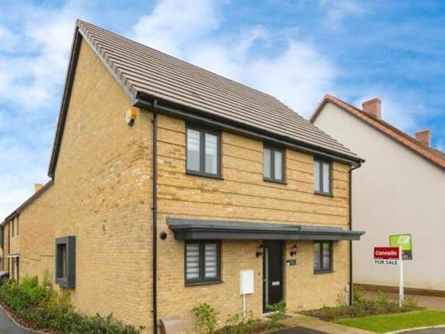 3 Bedroom Detached House For Sale In Kingsnorth
