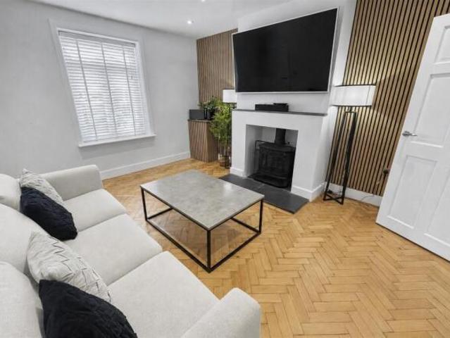 3 bedroom detached house for sale in Kinson, BH11