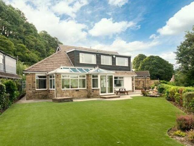 3 Bedroom Detached House For Sale In Kirkburton