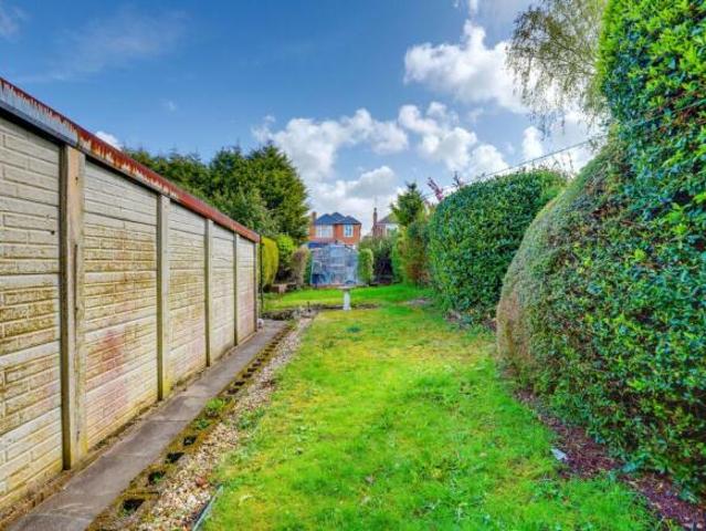 3 bedroom detached house for sale in Kirkdale Road, Nottingham, NG3