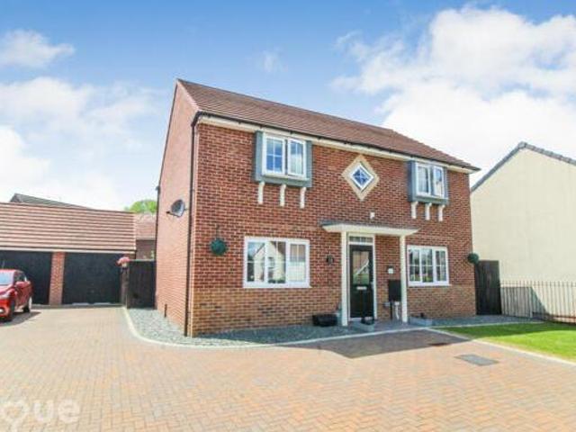 3 Bedroom Detached House For Sale In Kirkham