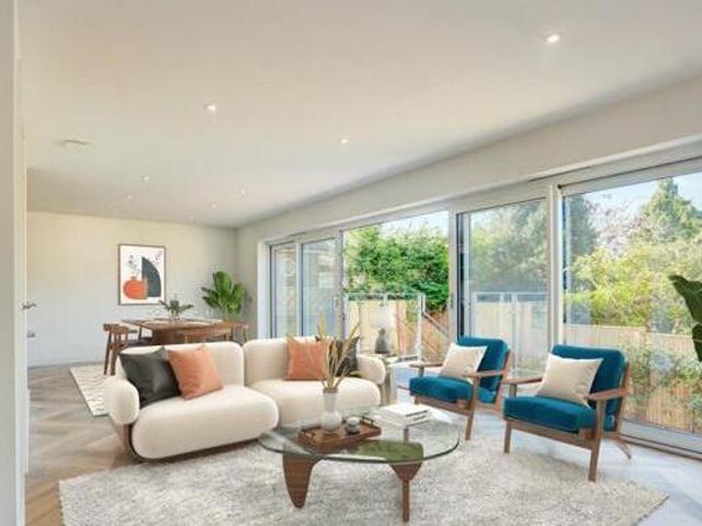 3 Bedroom Detached House For Sale In Hove, East Sussex