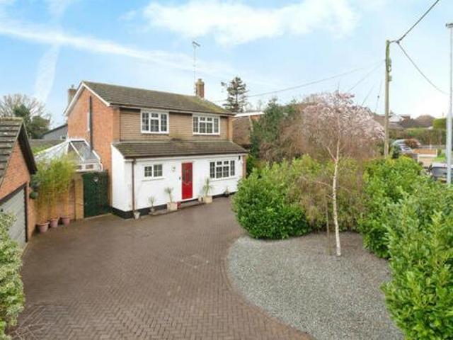 3 Bedroom Detached House For Sale In Hockley