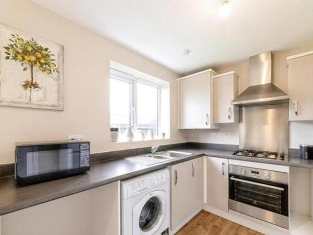3 Bedroom Detached House For Sale In Holdingham