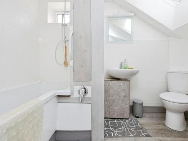 3 bedroom detached house for sale in Holt Avenue, Alvaston, DE24