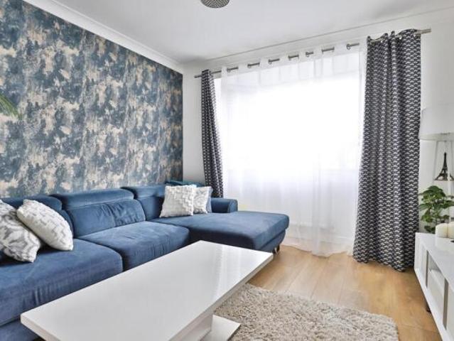 3 bedroom detached house for sale in Home Road, KINSON, Bournemouth, Dorset, BH11