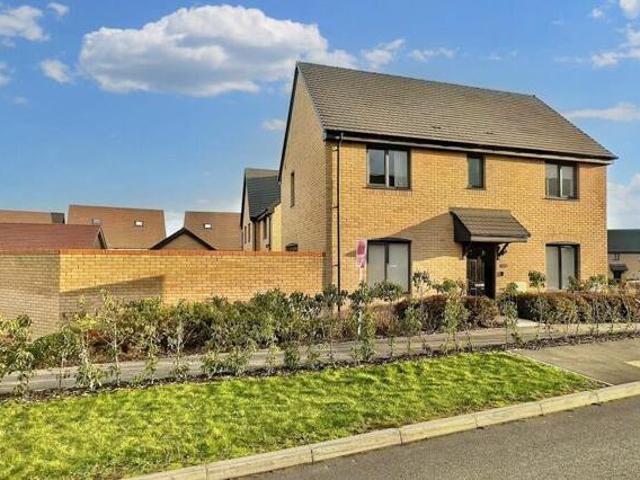 3 Bedroom Detached House For Sale In Hoo