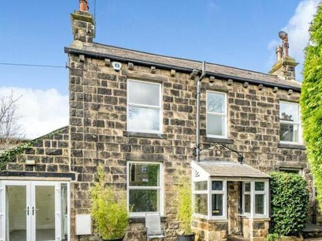 3 Bedroom Detached House For Sale In Horsforth, Leeds