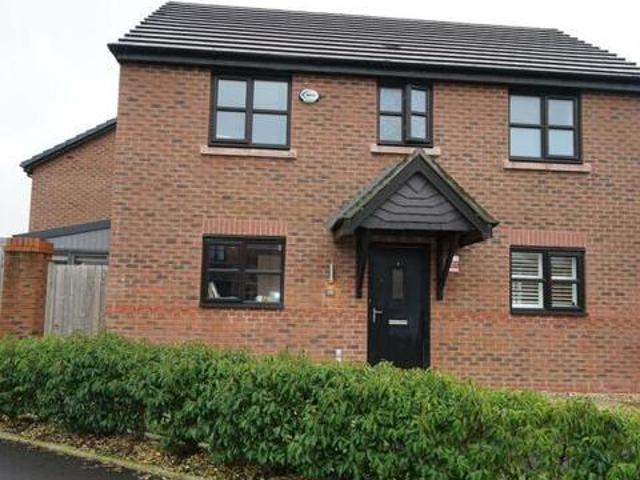 3 Bedroom Detached House For Sale In Horwich