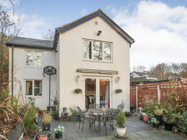 3 Bedroom Detached House For Sale In Hatchmere, Norley