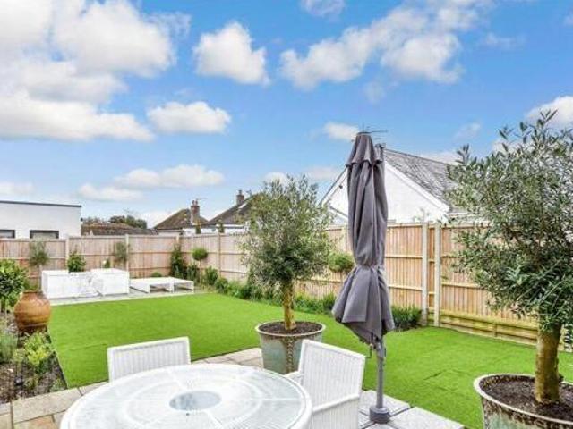 3 Bedroom Detached House For Sale In Hayling Island