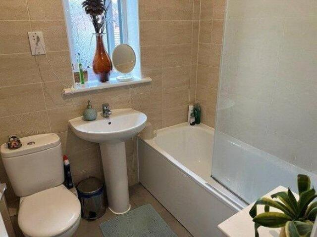 3 bedroom detached house for sale in Hayward Road, Maidstone, Kent, ME17