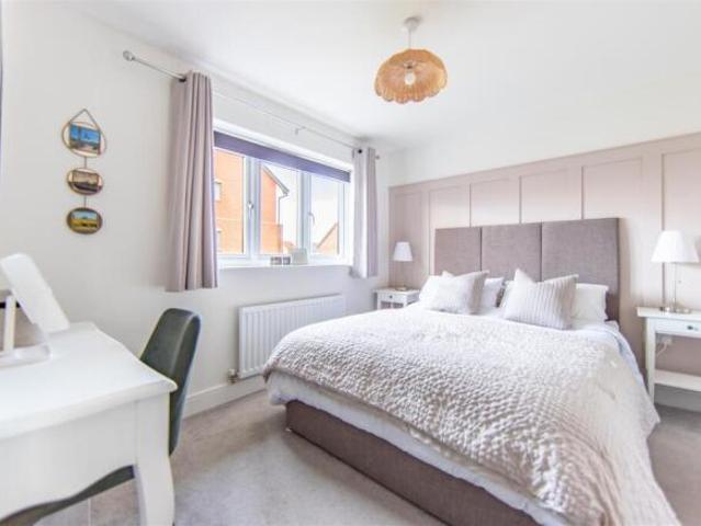 3 bedroom detached house for sale in Hazel Court, NE12