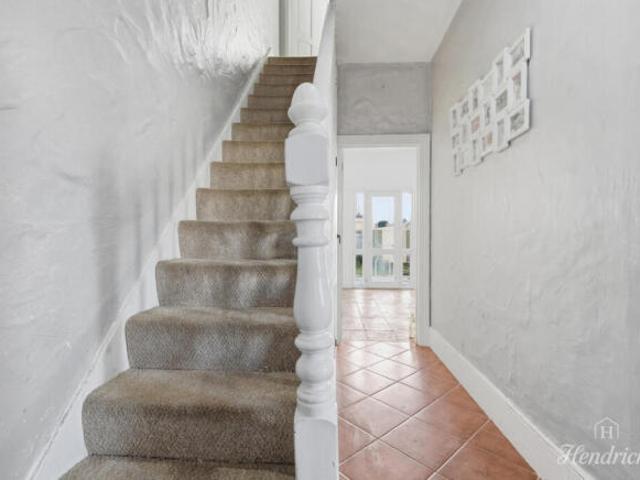 3 bedroom detached house for sale in Hamstel Road, Southend on sea, SS2 4, SS2