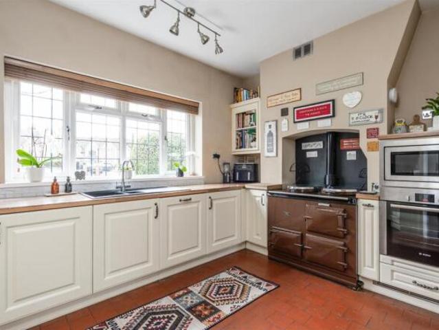 3 bedroom detached house for sale in Hampton Lane, Solihull, B91