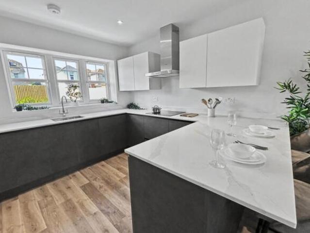 3 bedroom detached house for sale in Hamworthy, BH15