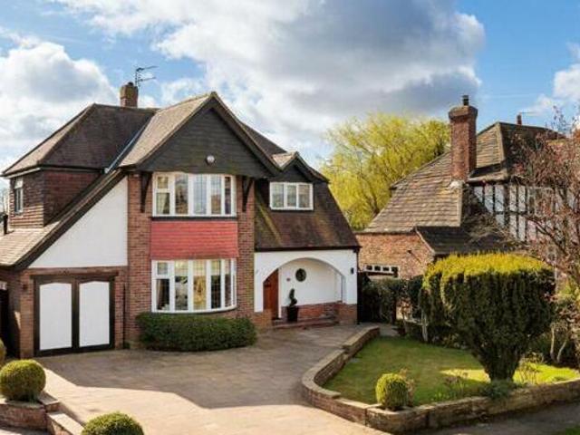 3 Bedroom Detached House For Sale In Handforth