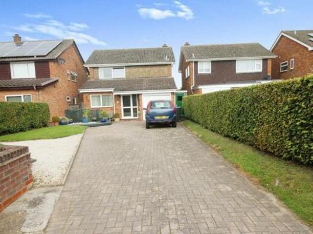 3 Bedroom Detached House For Sale In Harbury