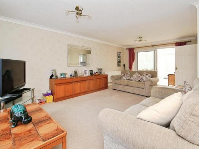 3 bedroom detached house for sale in Harewood Gardens, Peterborough, PE3