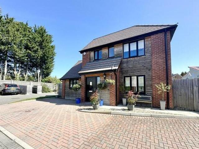 3 Bedroom Detached House For Sale In Hartpury