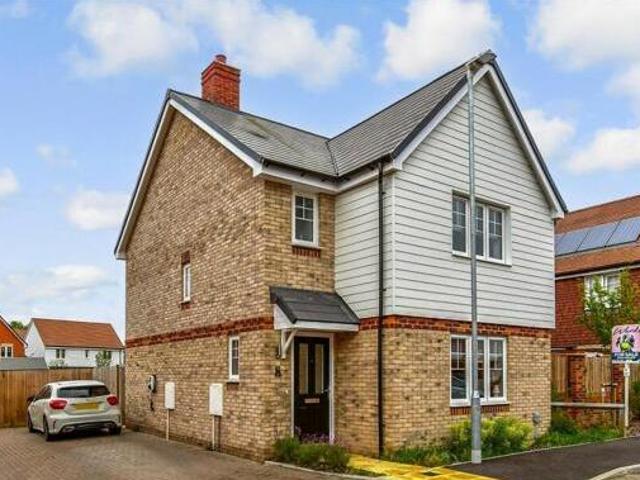 3 Bedroom Detached House For Sale In Headcorn