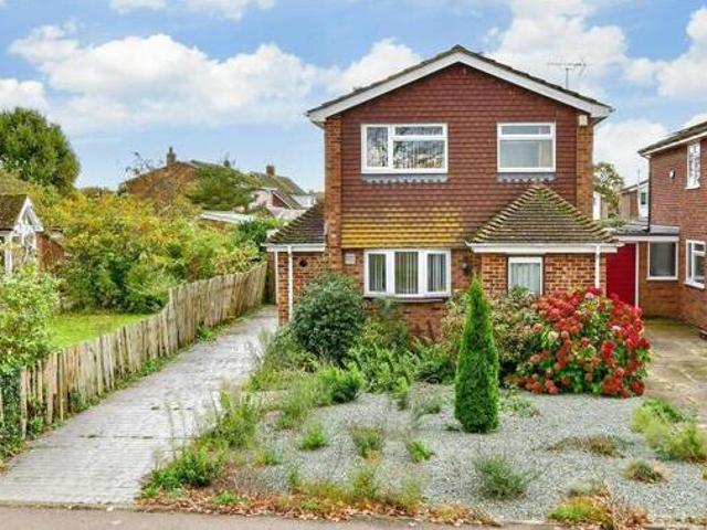 3 Bedroom Detached House For Sale In Headcorn
