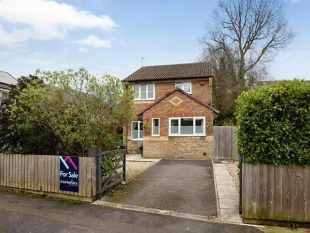 3 Bedroom Detached House For Sale In Heathfield