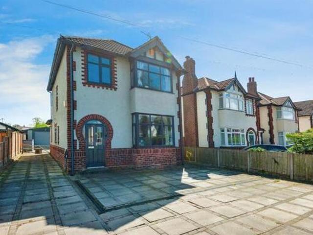 3 Bedroom Detached House For Sale In Helsby