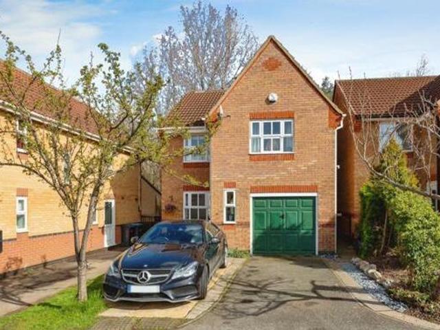 3 Bedroom Detached House For Sale In Hemlington