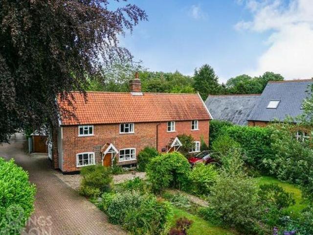 3 Bedroom Detached House For Sale In Hempnall