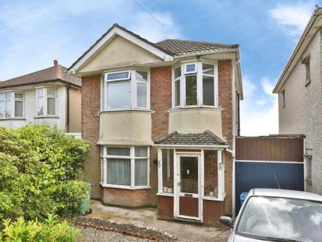 3 bedroom detached house for sale in Herbert Avenue, Poole, BH12