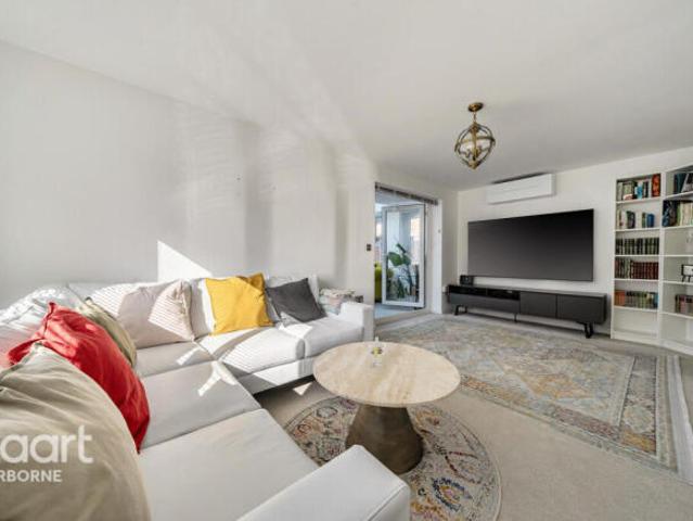 3 bedroom detached house for sale in Heroes Drive, Selly Oak, B29