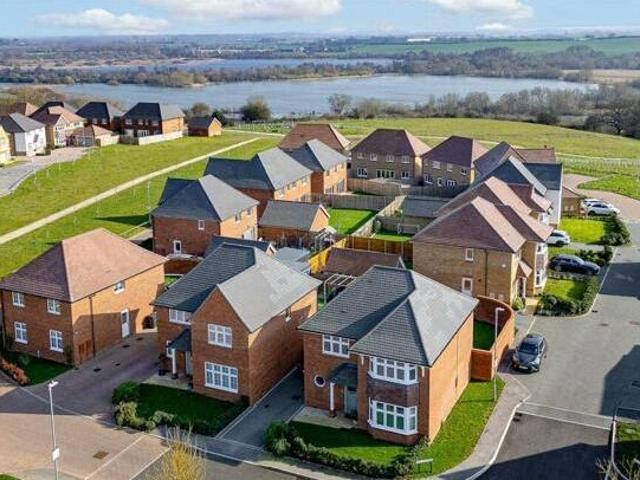 3 Bedroom Detached House For Sale In Hersden