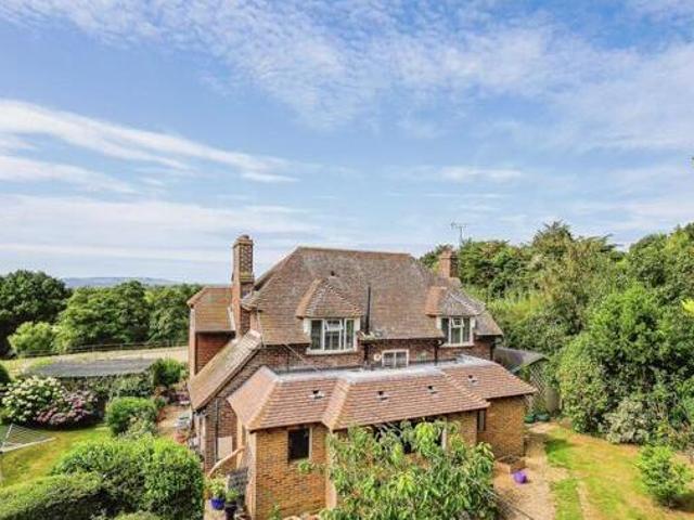 3 Bedroom Detached House For Sale In Herstmonceux