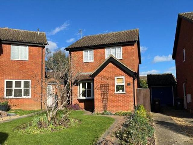 3 Bedroom Detached House For Sale In Hitchin