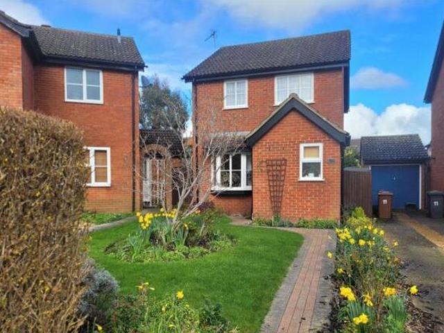 3 Bedroom Detached House For Sale In Hitchin, Hertfordshire