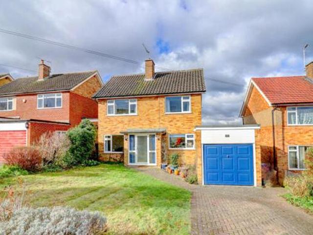 3 Bedroom Detached House For Sale In High Wycombe, Buckinghamshire