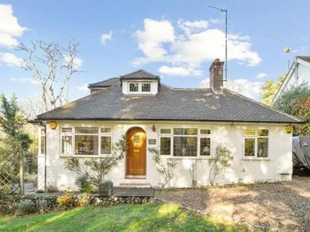 3 Bedroom Detached House For Sale In High Wycombe