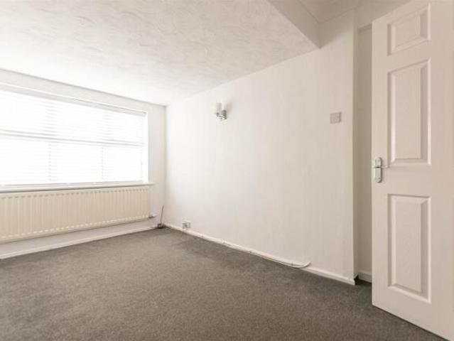 3 bedroom detached house for sale in Higher Drake Meadow, Westhoughton, Bolton, BL5