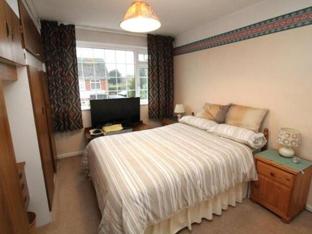 3 bedroom detached house for sale in Hillberry Close, Narborough, Leicester, LE19