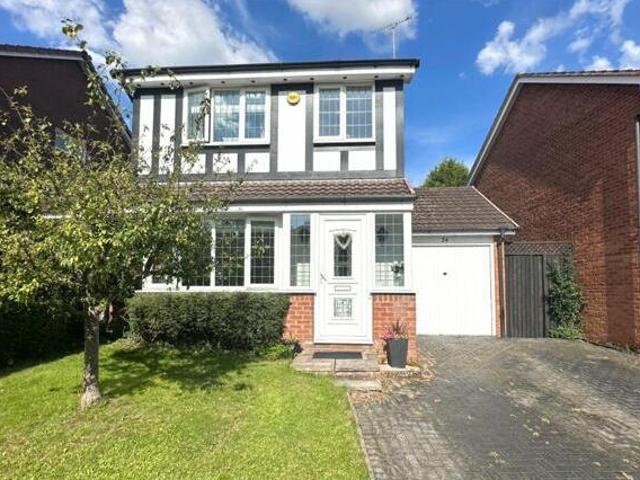 3 Bedroom Detached House For Sale In Hillfield, Solihull