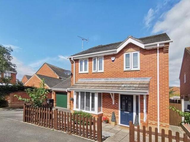 3 Bedroom Detached House For Sale In Hilton