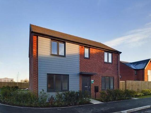 3 Bedroom Detached House For Sale In Hilton