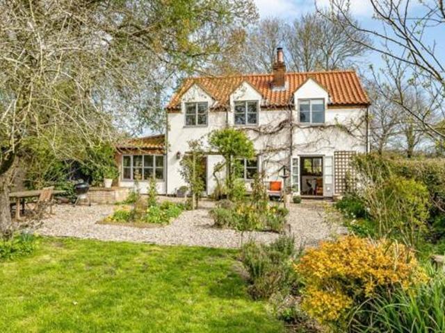 3 Bedroom Detached House For Sale In Hindolveston